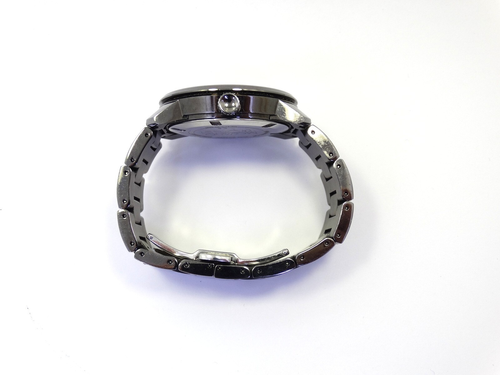 MOVADO BOLD Men's MB.01.1.34.6547 Black Crystal Dial Gun Metal Steel ...