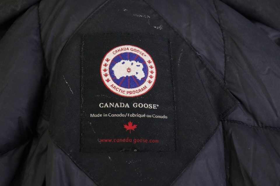 Canada Goose Arctic Program Black Goose Down Hooded Full Zip Parka ...