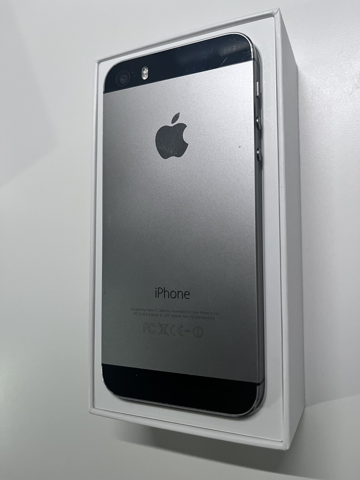 Apple iPhone 5s - 16GB - Space Gray (Unlocked) A1533 (GSM) 737989982088 ...