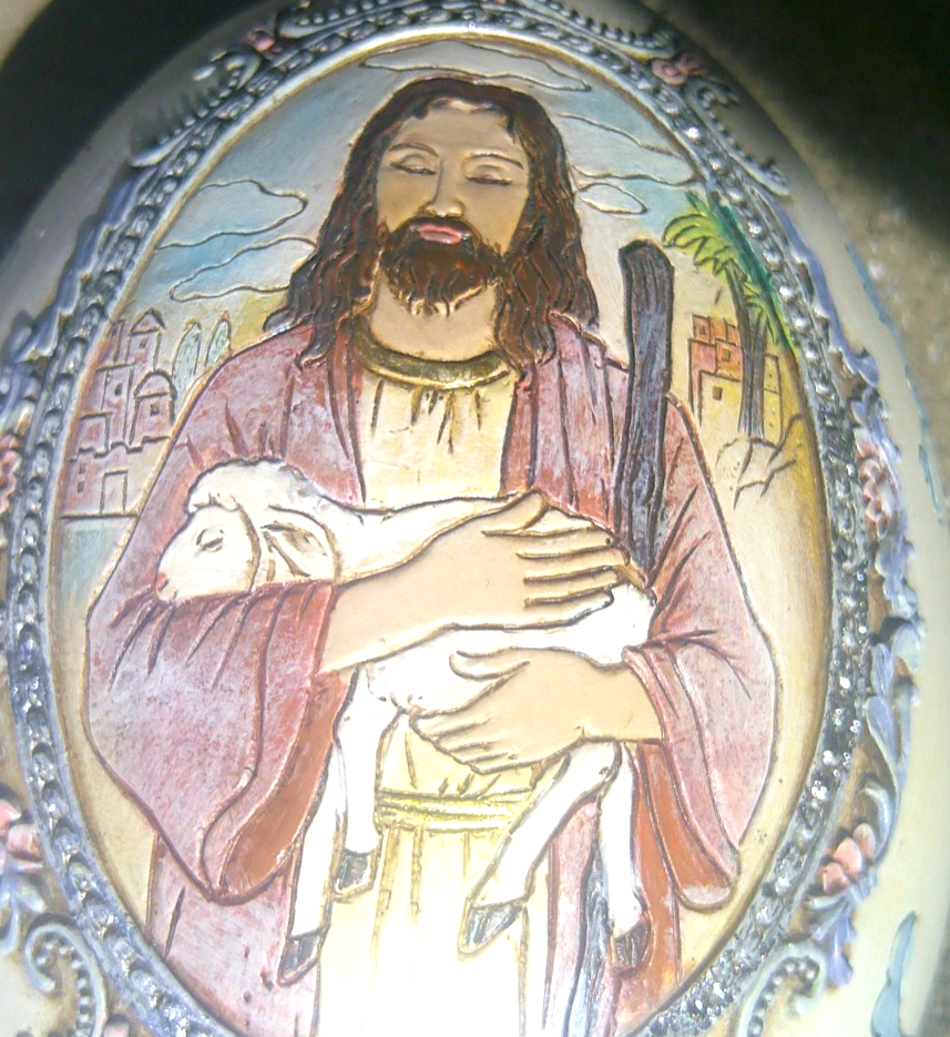 Good Shepherd Egg w/ Jesus w/Lamb Easter. Label on Bottom "QC - 09" | eBay