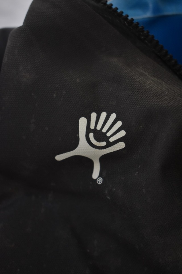 Hydro Flask Genuine Cooler Backpack Bag Dark Gray Day Escape 20L Soft ...