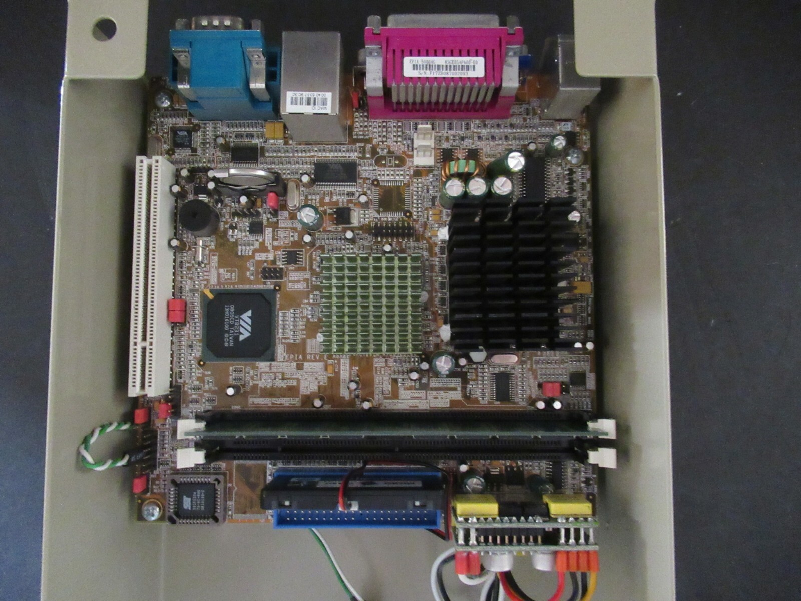 WINDOWS XP CIRCUIT BOARD X11-15305 // 501.08.22.08 REV 5 **WARRANTY ...