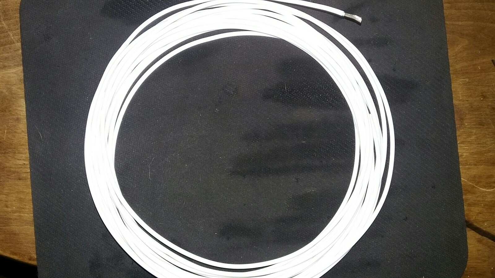 16 GA. 19 Strand Type "E" Teflon M16878/4-9 200C @ 600V 25 ft. hank ...