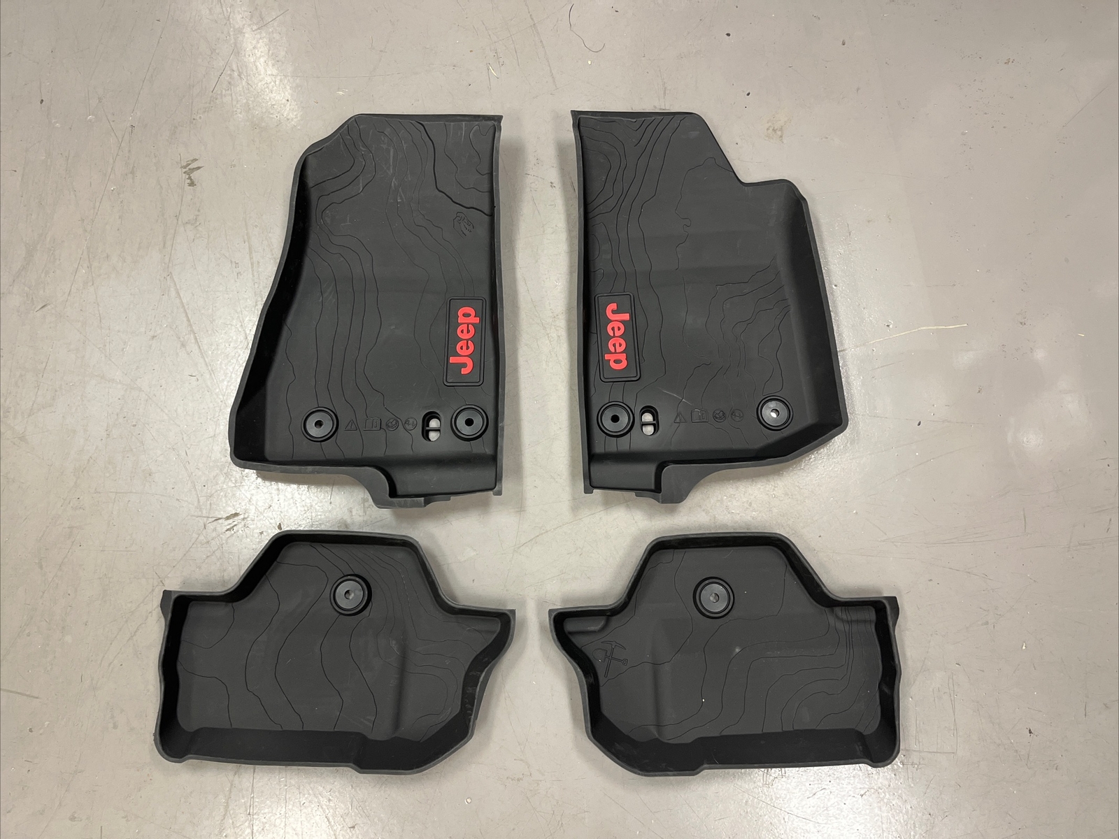 82216625AB All-Weather Slush Mats Jeep Wrangler JL 2-Door Black 2018 ...