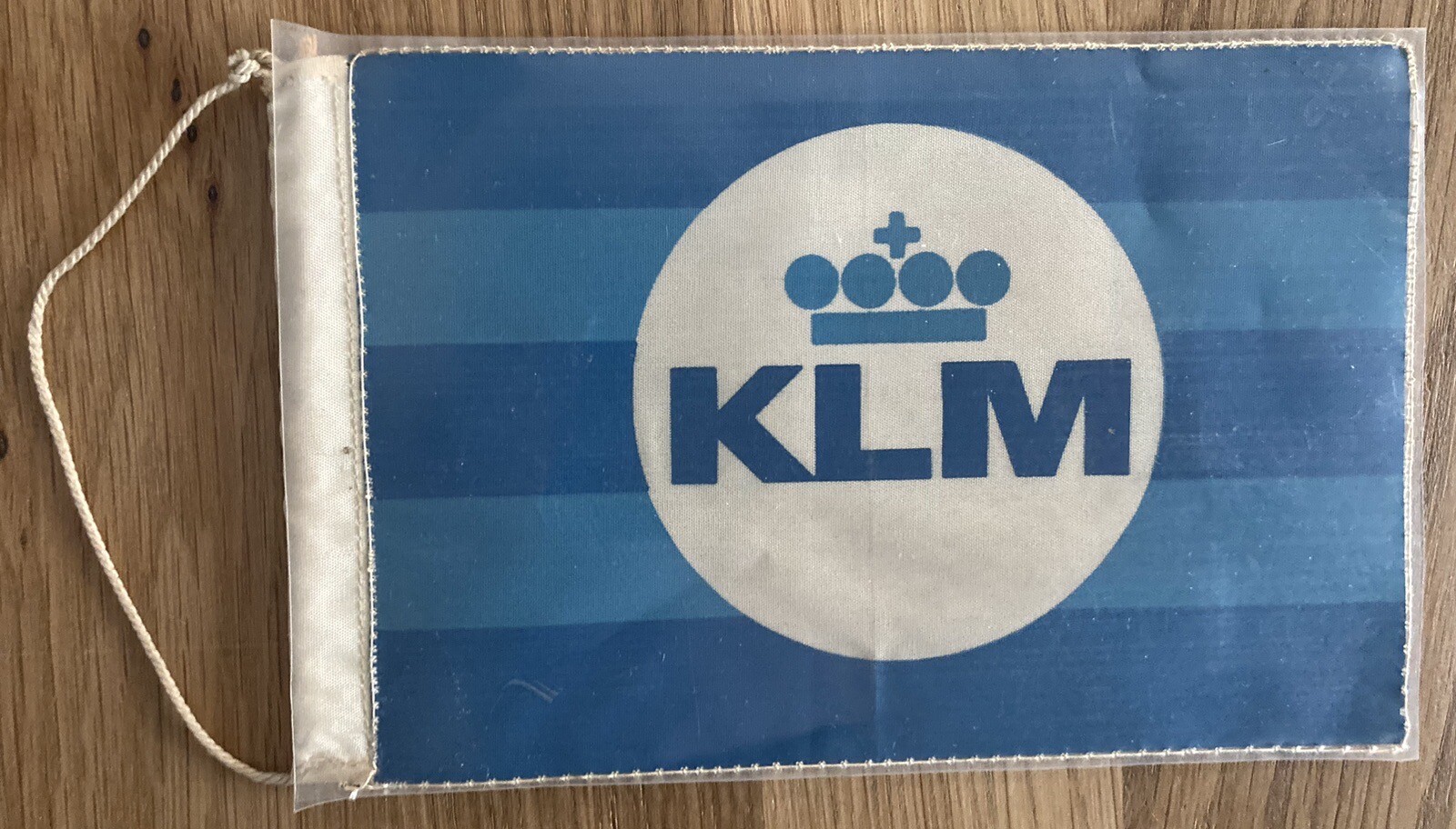 KLM ROYAL DUTCH AIRLINES 1970s PENNANT FLAG DESKTOP . | eBay