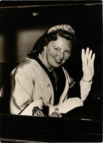 CPM AK HKH Prinses Beatrix DUTCH ROYALTY (815038) | eBay