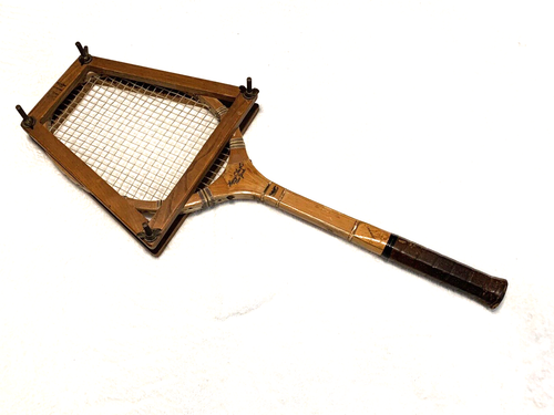 VINTAGE Harry C Lee & Co New York The Bat Wood Tennis Racquet and Wood ...