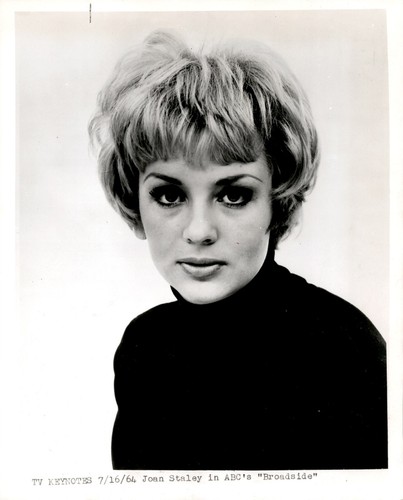 LG975 1964 Original Photo JOAN STALEY is ROBERTA "HONEY HIPS" LOVE on ...