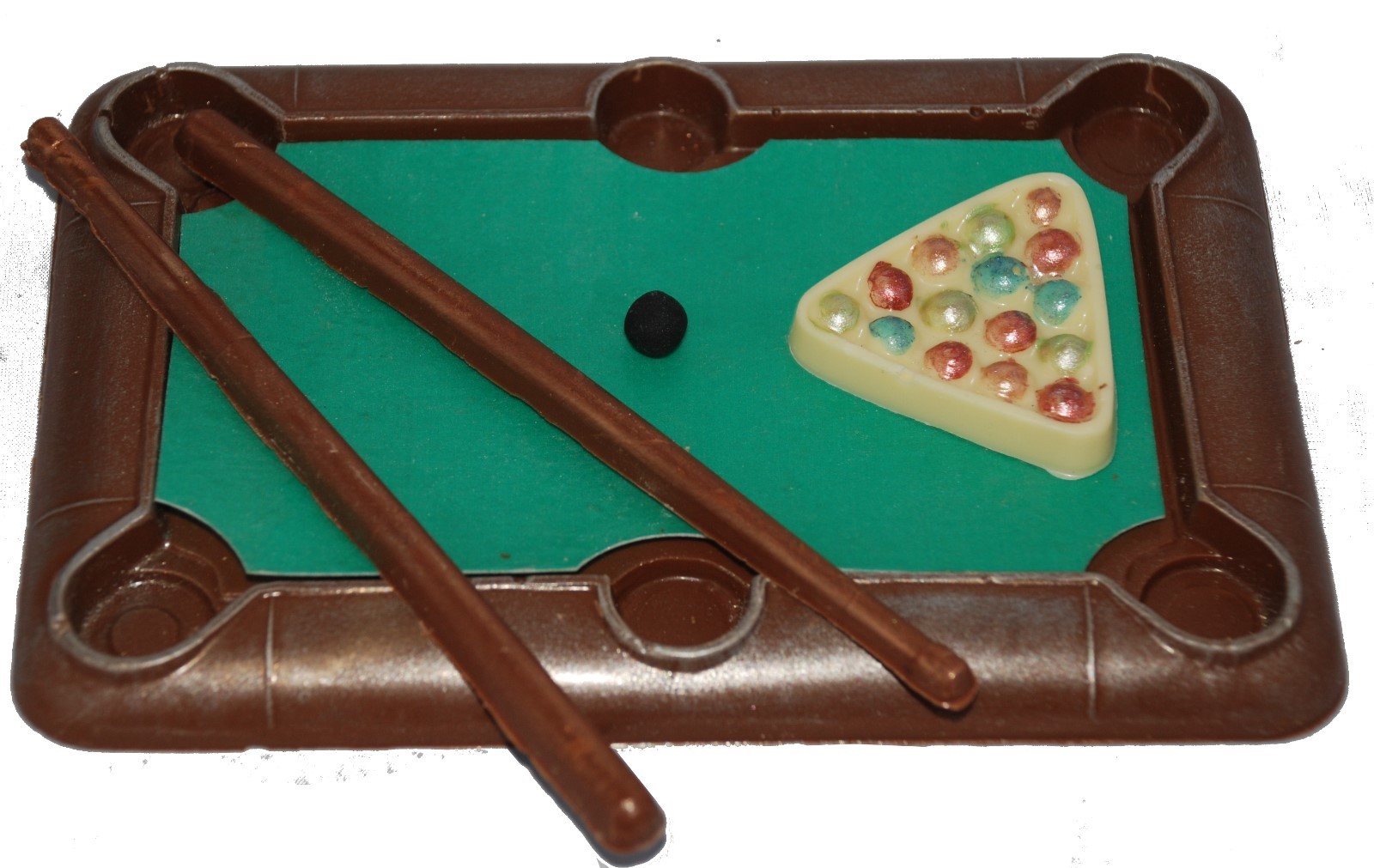 Sugar Free Snooker / Pool Table Chocolate Set Gift or Cake Topper ...