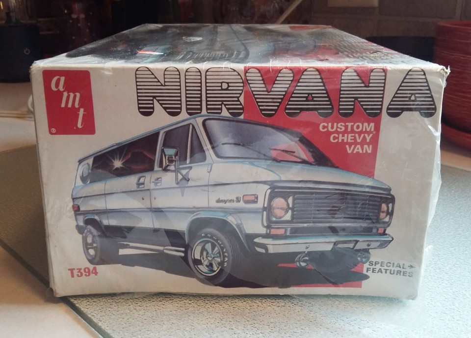 1975 AMT 1973 "Nirvana" Custom Chevy Van Model Kit BRAND NEW Sealed Box ...
