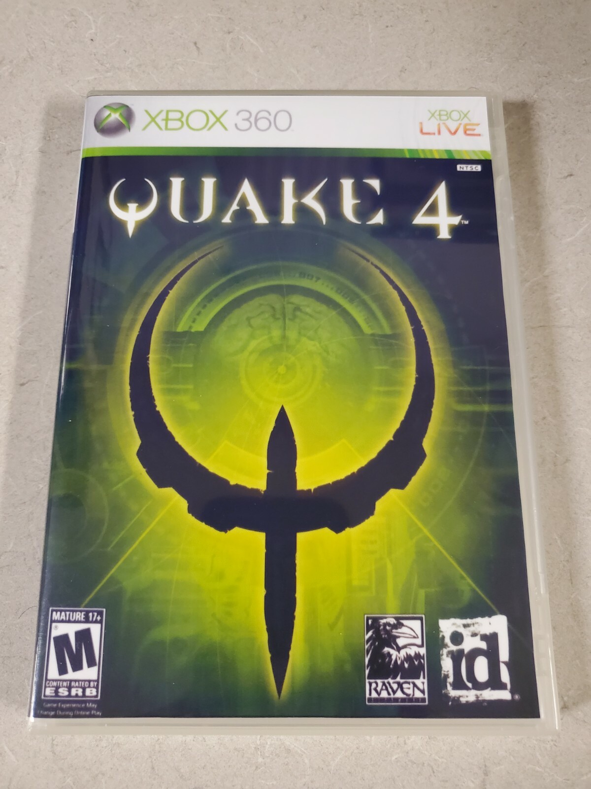Quake 4 (Microsoft Xbox 360, 2005) with custom DVD Case