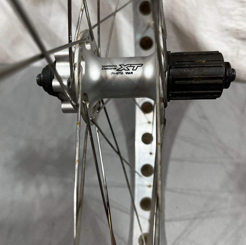 Downhill Mountain Bike Silver Aluminum Wide 29er Rear Wheel Deore XT ...