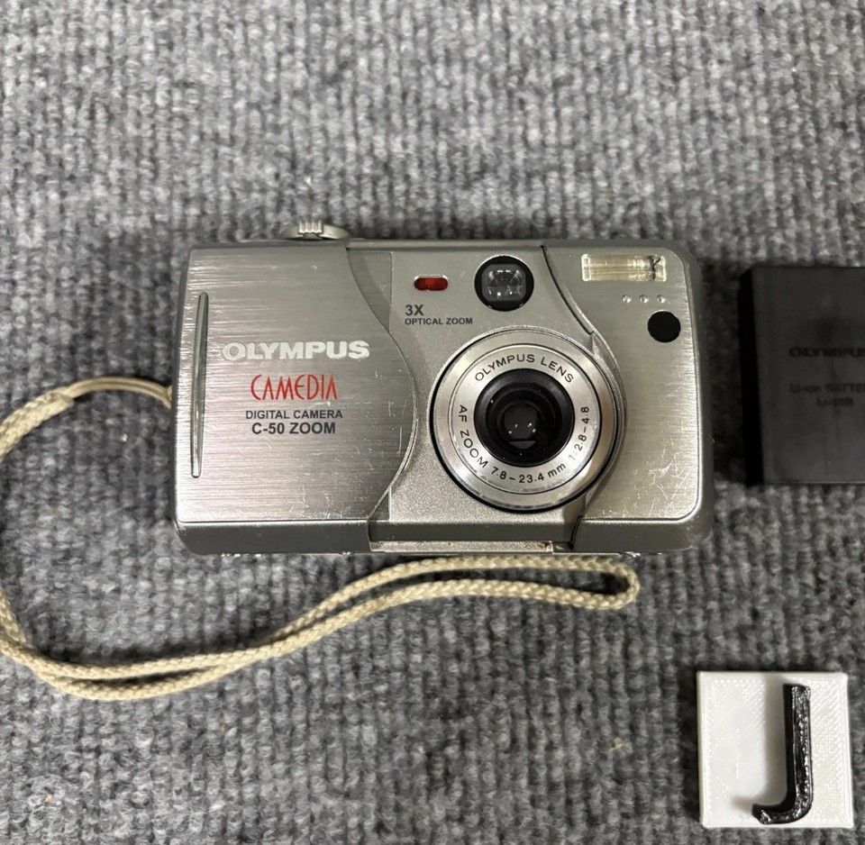 Olympus CAMEDIA C-50 Zoom 5.0MP Digital Camera - Silver (TESTED) | eBay