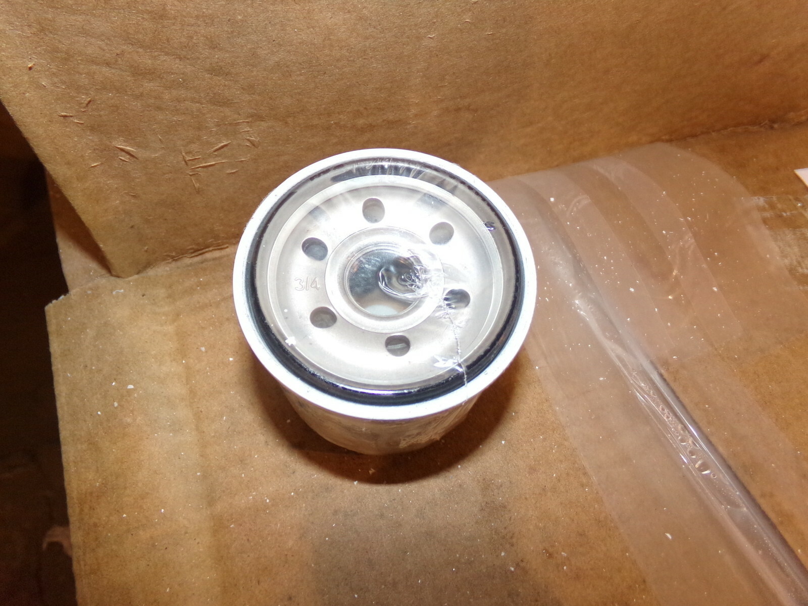 NEW Donaldson P502024 Oil Filter, lot of 2 *FREE SHIPPING* replaces ...