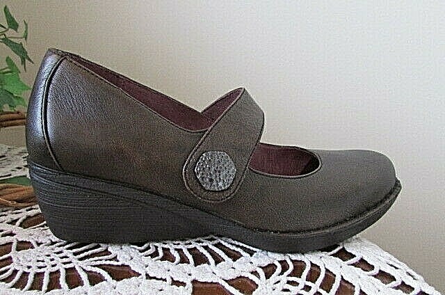 Dansko Adelle Brown leather Mary Jane Wedge Heel pump… - Gem