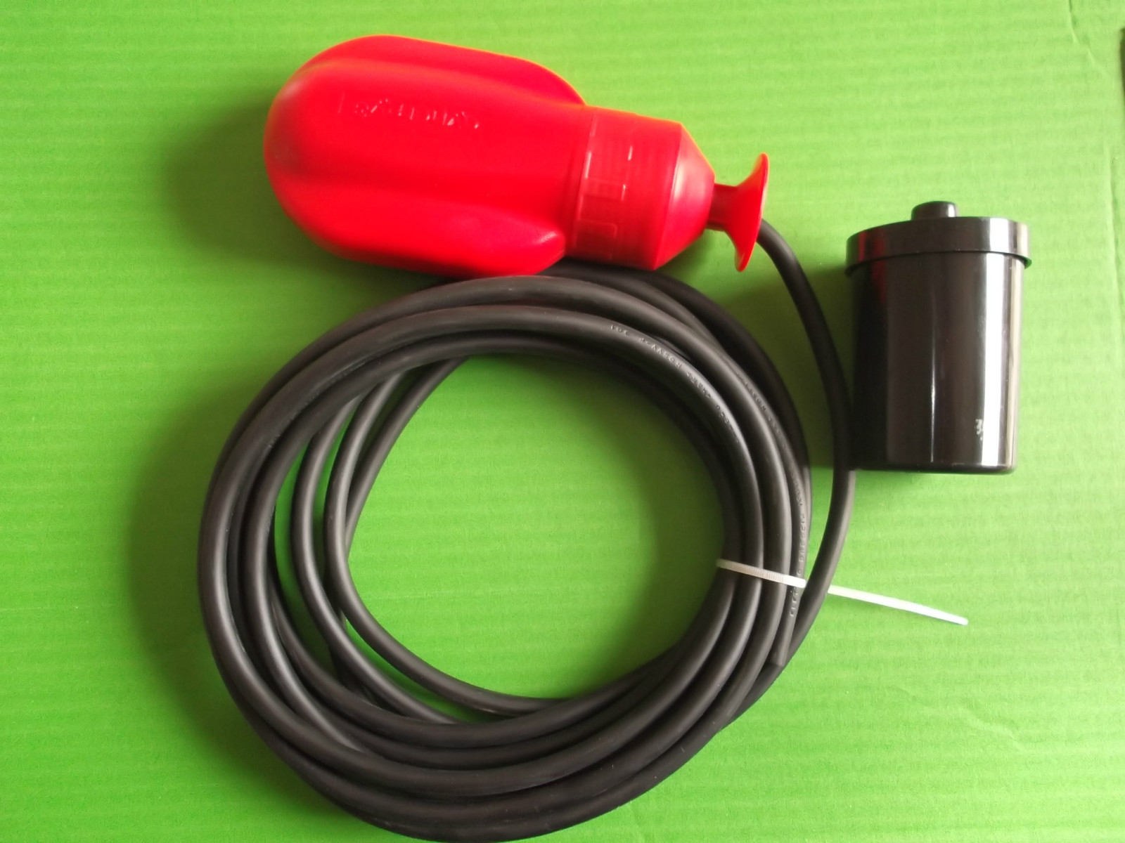 Float Switch Depth 5 Mtrs MS10B Cable End N/C 10 A IP68 Level in Large ...
