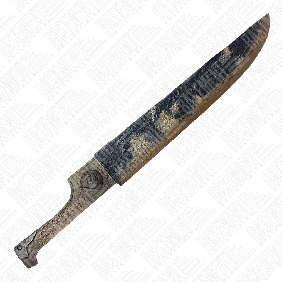 Mezco One:12 Red Pyramid Thing - Great Sword Silent Hill 1:12 Scale ...