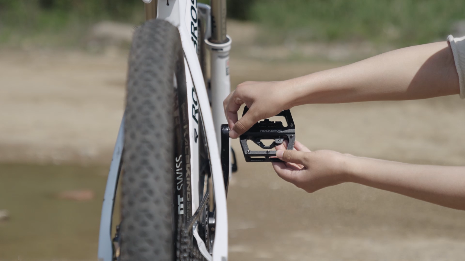 ROCKBROS Bike Pedals SPD Lock Pedals Non-Slip 2 in 1 Dual Function ...