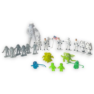 Space Astronaut and Alien Toys Monster NASA Finger Wigglers Plastic ...