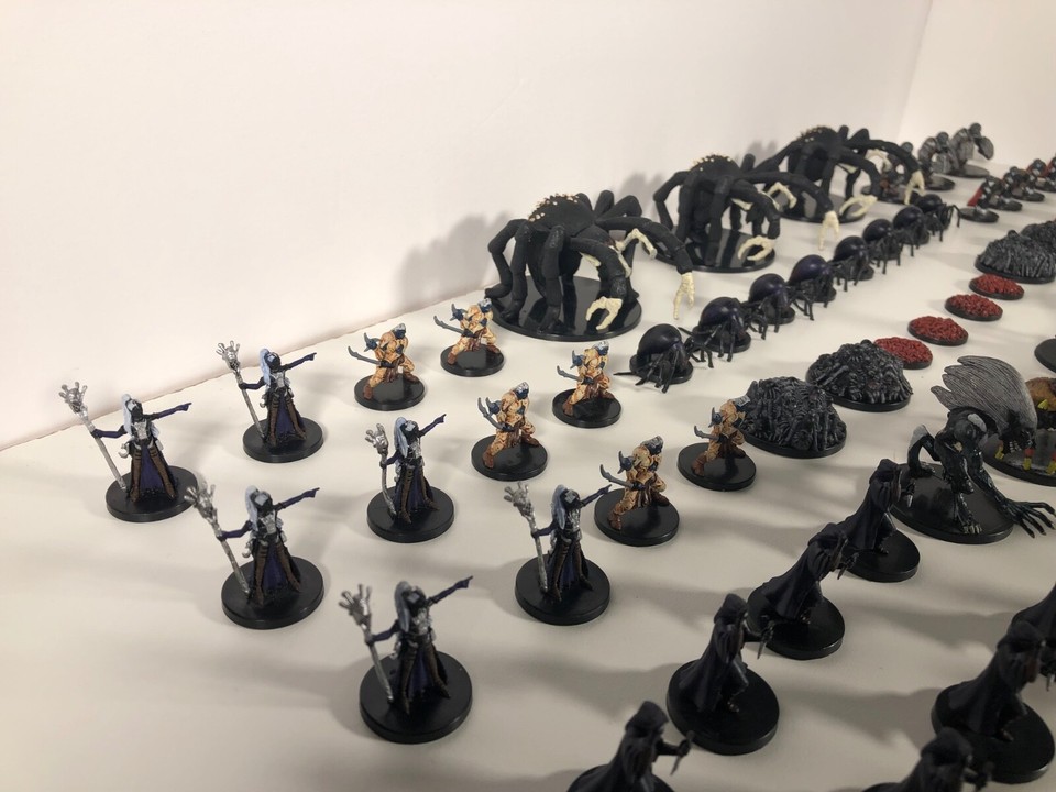 Large D&D Miniatures Lot for your Dungeons and Dragons UNDERDARK ...