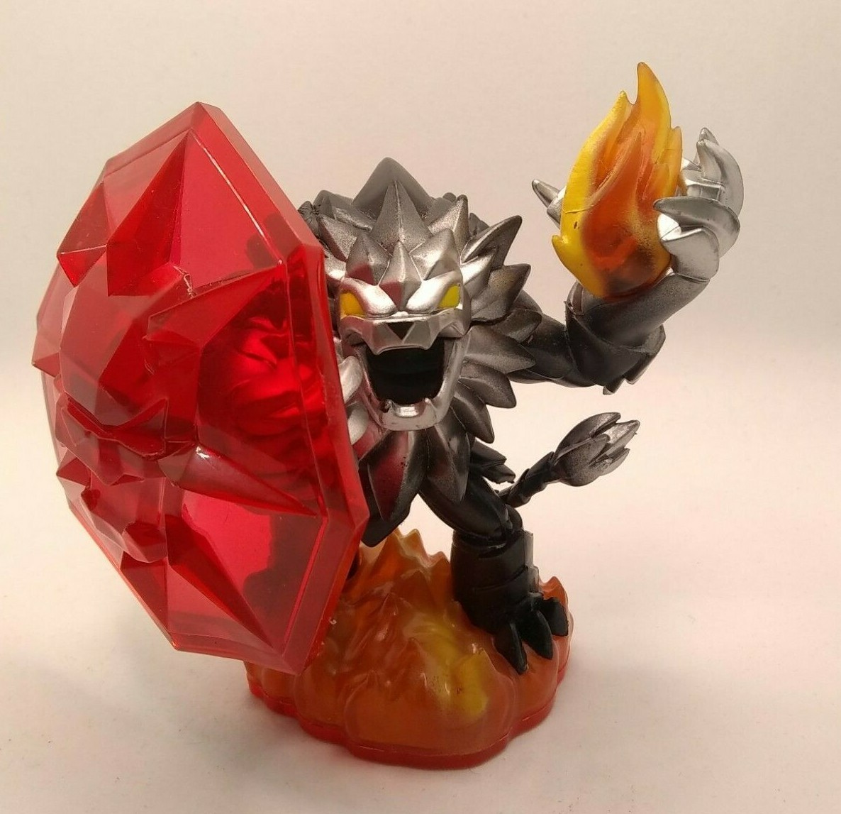 Dark Wildfire Fire Trap Master Strong Defense Skylanders Trap Team ...