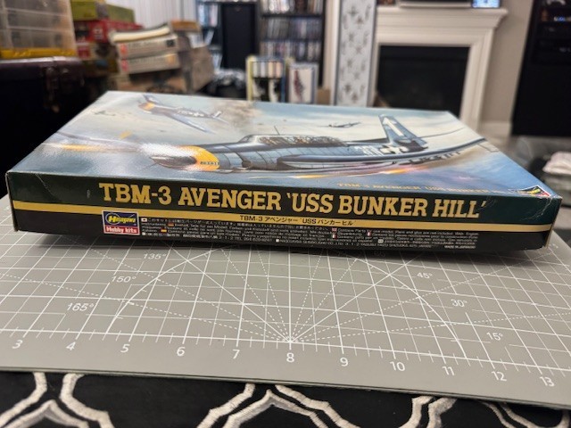 Hasegawa 1/72 TBM-3 Avenger 'USS Bunker Hill" Airplane Model Kit AP134 ...