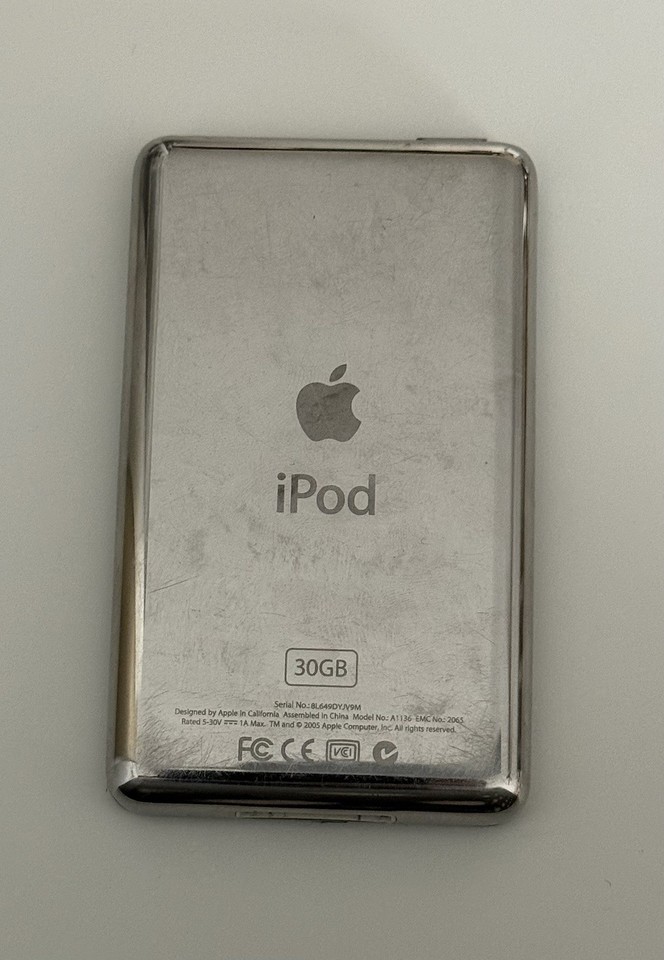 Apple iPod Classic 5th Gen Black, 30GB Model - MA446LL Wolfson Audio ...