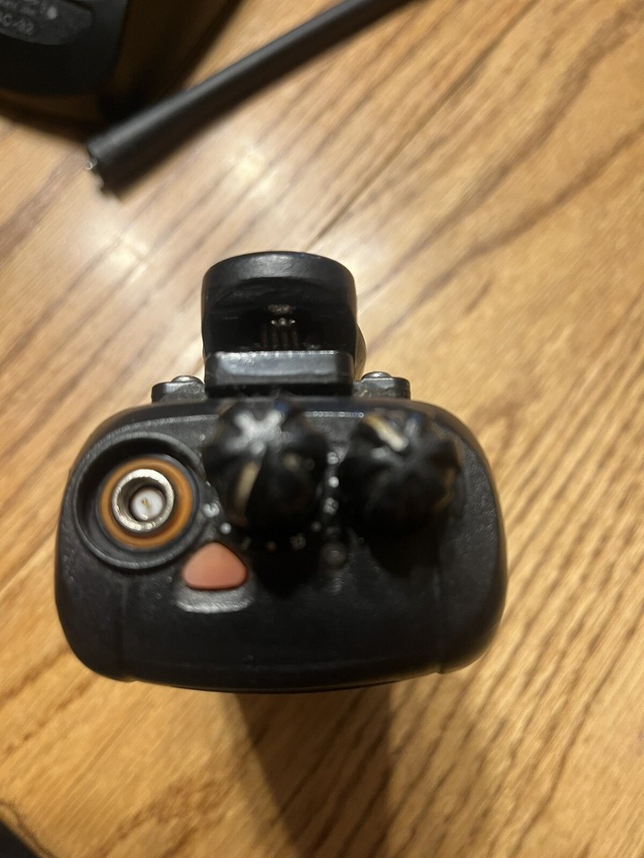 Kenwood NEXEDGE NX-200-K 136-174 MHz VHF Two Way Radio W/ Charger and ...