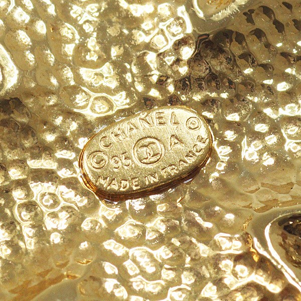 Chanel Clover Key Ring Gold 95A Four Leaf Clover Coco Mark Key Holder ...