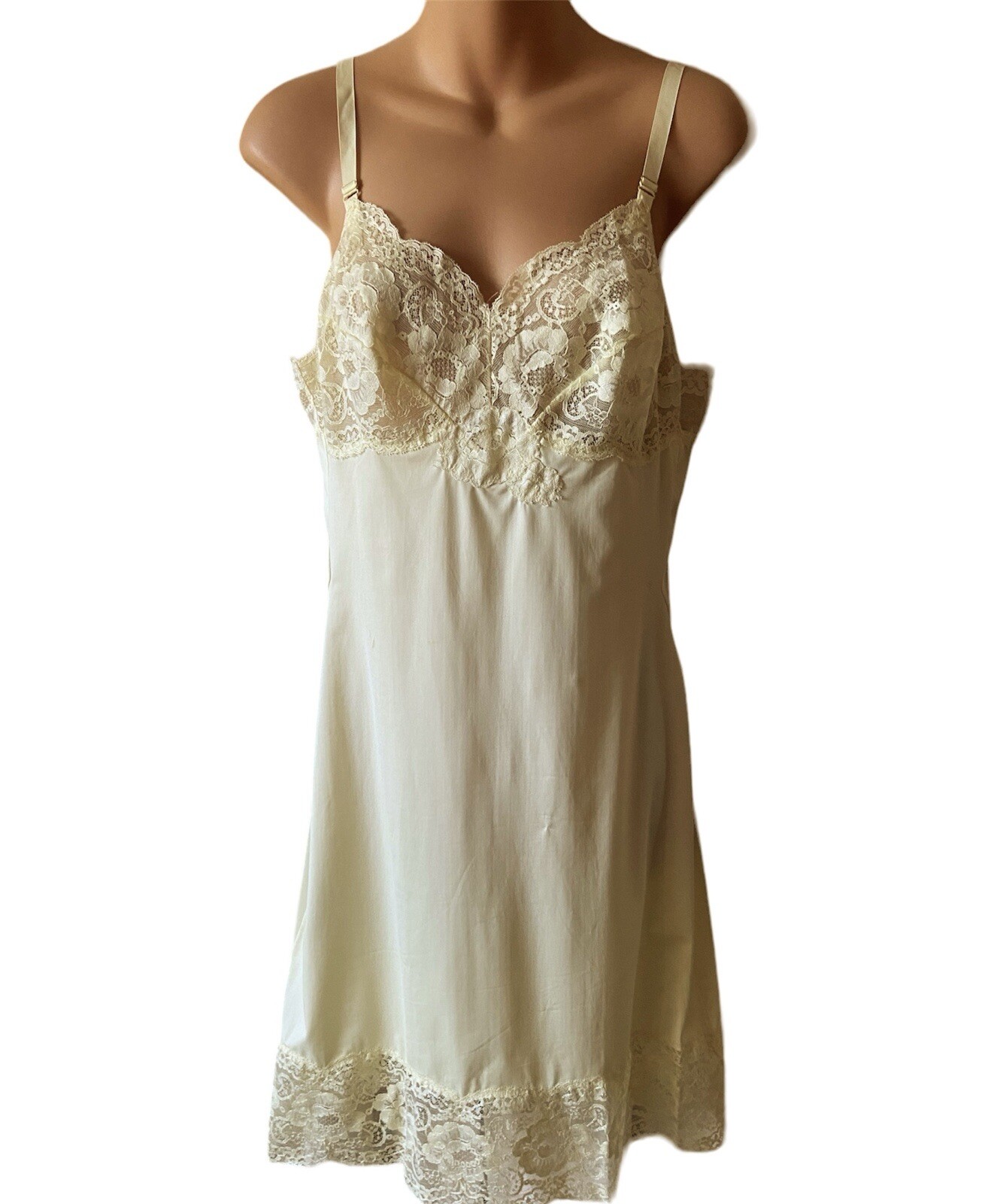 Vintage Sears Nylon Full Slip Average Yellow Lace Ruffled Trim Hem Size ...