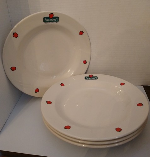 Lot of 4 APPLEBEE’S Bar & Grill RESTAURANT Plate 10.5" Classic Oneida ...