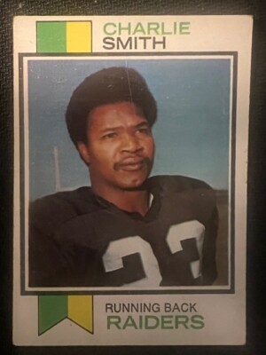 QTY: 1973 Topps Football - Charlie Smith ( Oakland Raiders ) #363 - EX ...