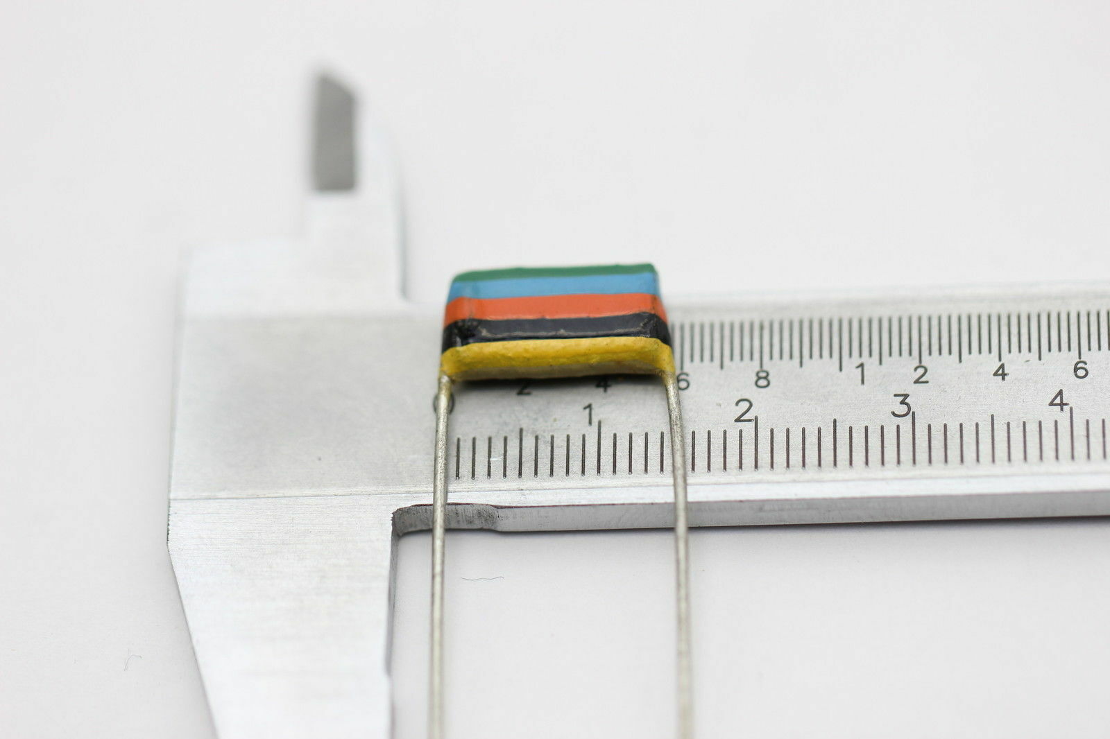 TROPICAL FISH CAPACITOR MULLARD 56nF 400V NOS 5PC. CA74U262F300916 | eBay