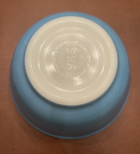 Vintage PYREX #401 Primary Blue 1 & 1/2 PT. Small Nesting Mixing Bowl ...