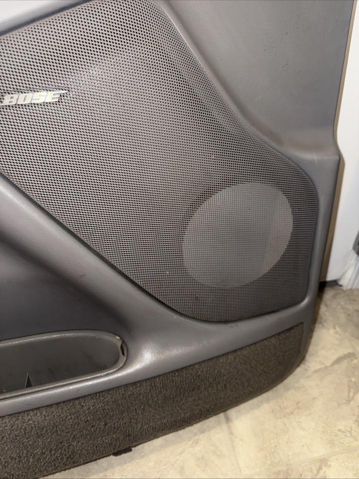 03 04 05 06 Silverado Suburban Tahoe Yukon Driver Side Door Panel Gray ...