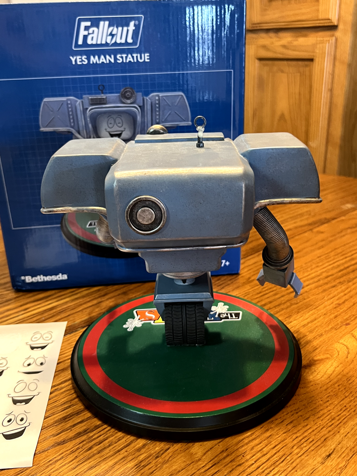 Securitron Bethesda The Tops Fallout New Vegas Yes Man Statue | eBay