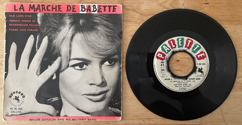 45 7" FRENCH EP MOVIE SOUNDTRACK BABETTE S'EN VA T'EN GUERRE BRIGITTE ...