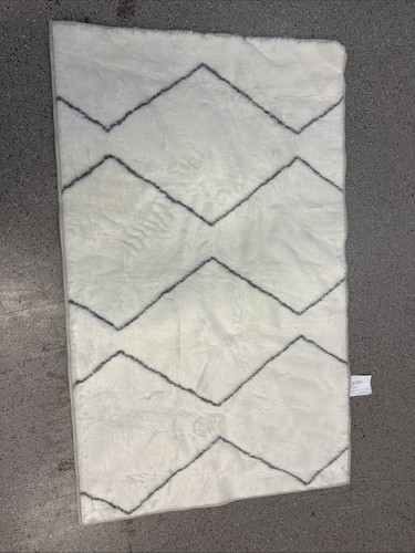 Ruggable Rug Washable 60x36” White Diamond | eBay