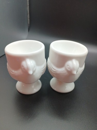 Egg Cups Chicken-set of 2-Pre-own- very good condition | eBay