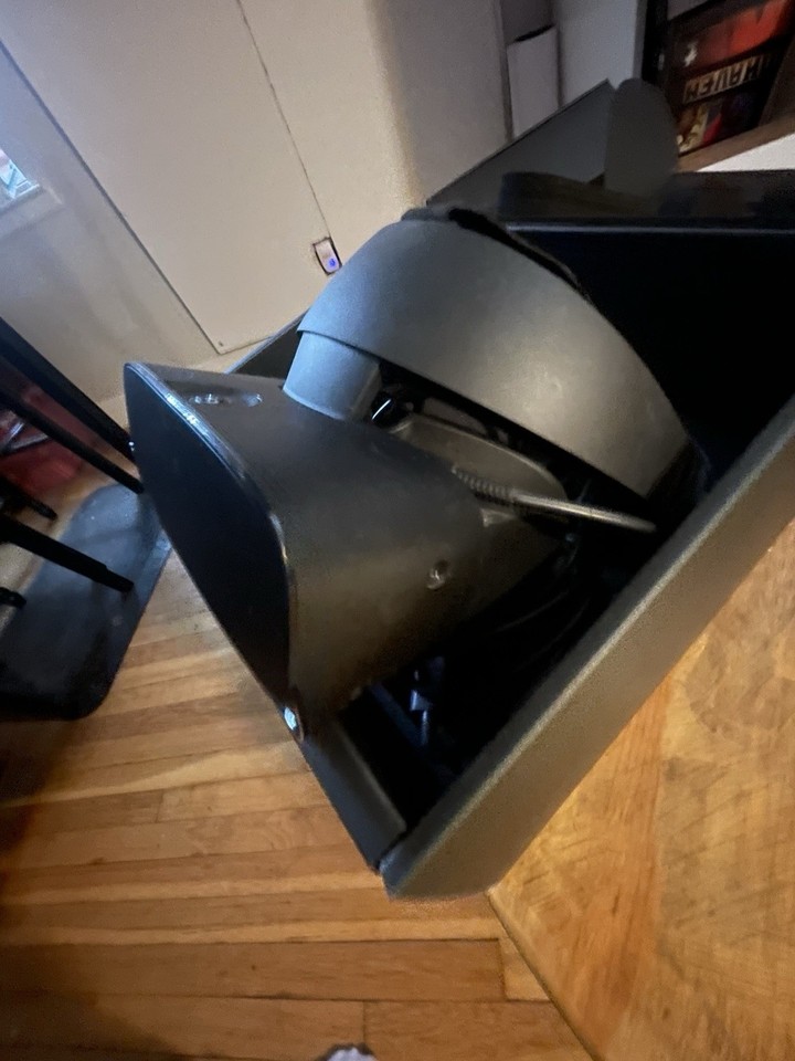 Oculus Rift S VR Headset Black USB DisplayPort Room-scale VR ...