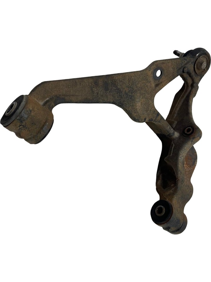 2015 Chevrolet Silverado 2500 Front Right Lower Control Arm 23207778 GM ...
