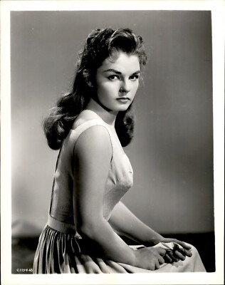 LD252 Original Photo LUANA PATTEN Beautiful Actress Walt Disney ...