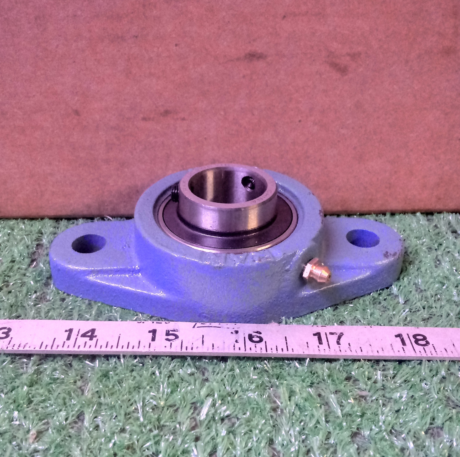1 NEW RAK FL205 2 BOLT FLANGE W/ UC205-16 INSERT BEARING NNB ***MAKE ...