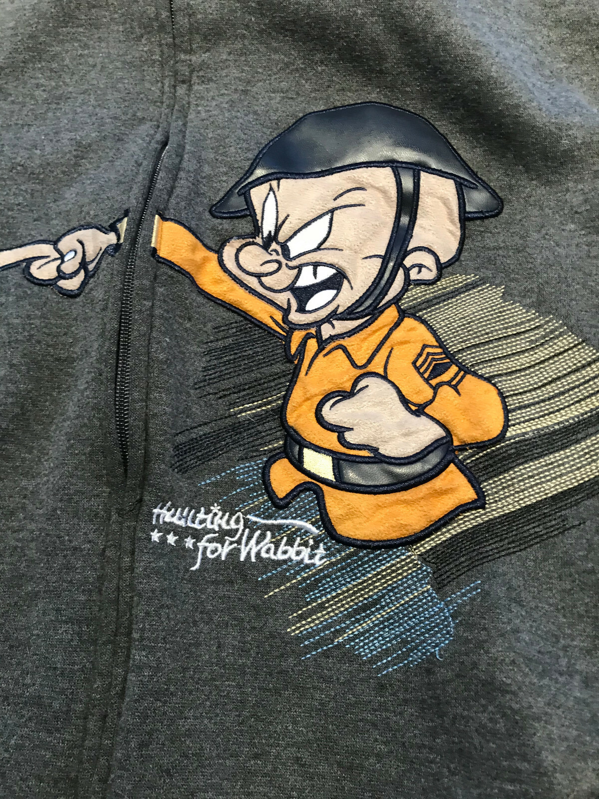 LOT 29 Looney Tunes Elmer Fudd Sweater VINTAGE RARE S… - Gem