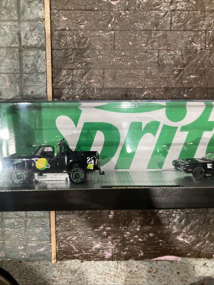 M2 Machines (Sprite )- "1974 Dodge W200 Power Wagon & 1970 Dodge Super ...
