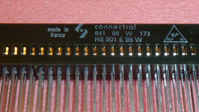 Connector EARS ARE CUT CONNECTRAL HE901E98W Receptacle EMBASE FEMELLE 2 ...