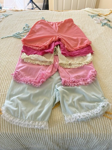USA Vintage VANITY FAIR Silky Nylon Ruffled Lace Pettipants Bloomers (5 ...