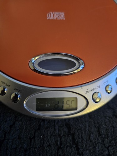 DURABRAND CD Player Model CD-566 Orange/Silver- Tested Works | eBay