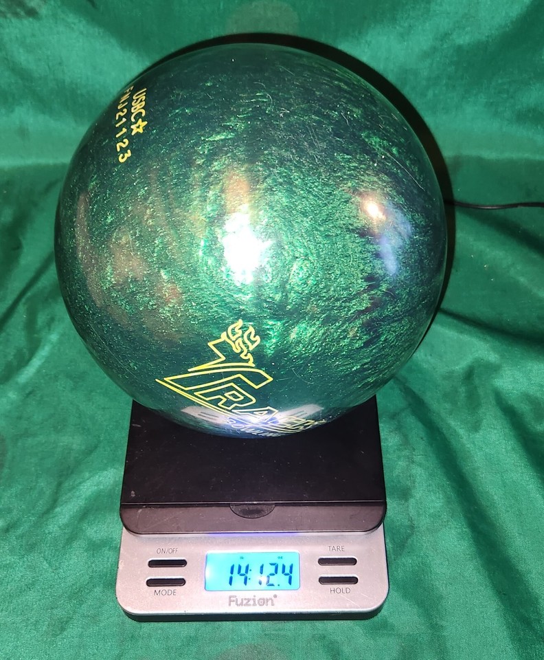 Track Tempo Bowling Ball 15 lbs Preowned Span 4 Inches | eBay