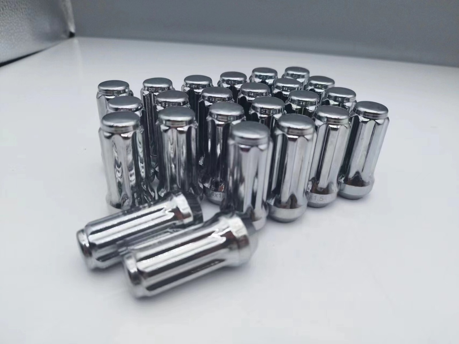 24PC 14X1.5 CHROME SPLINE LUG NUTS +key Fits Chevy GMC Silverado Sierra ...